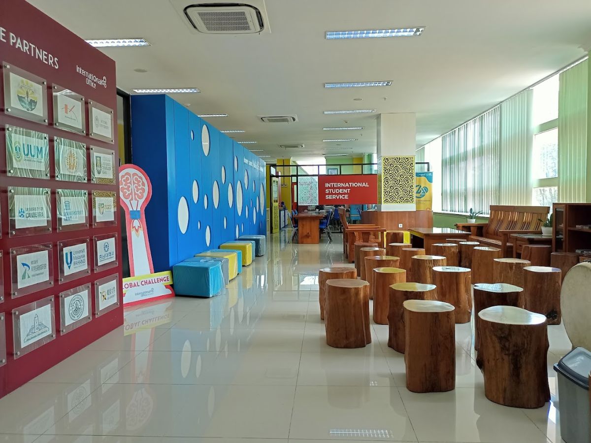 International Office UNS – PAP FKIP UNS